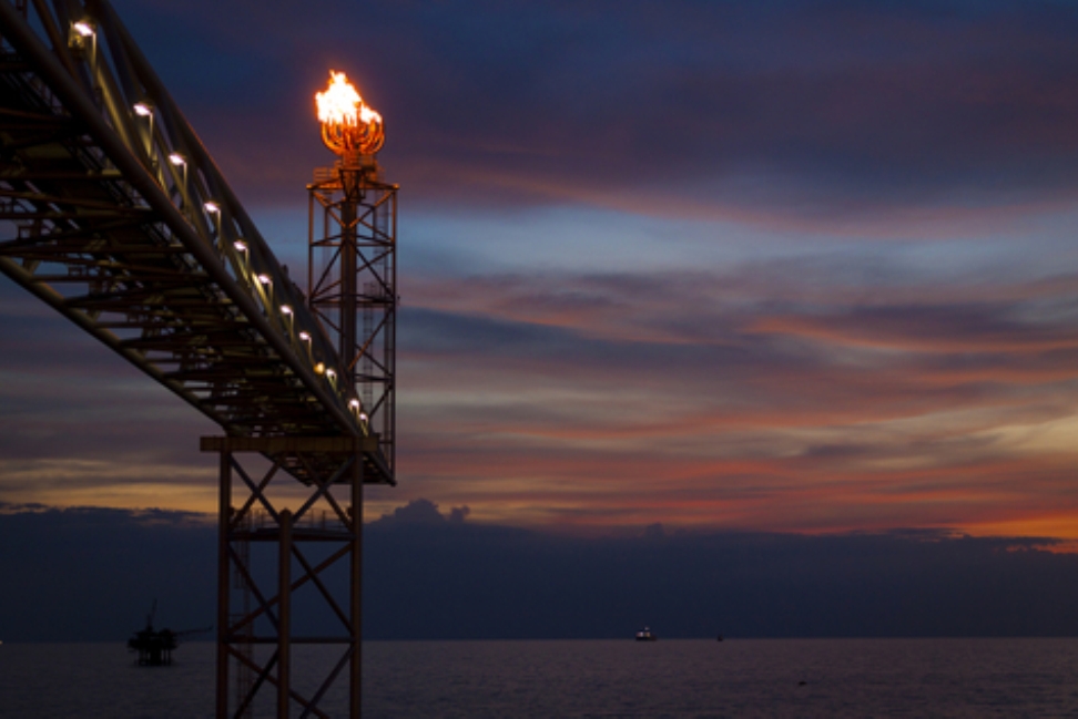 One dead in explosion at Riverstone-backed Fieldwood platform in Gulf ...