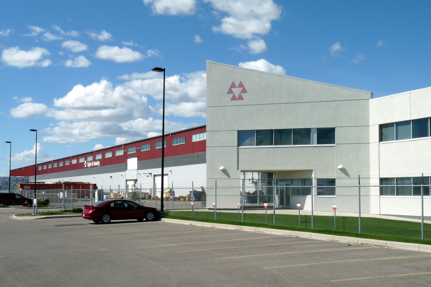 TriWest partner Edgefront REIT strikes $300 mln merger deal | PE Hub